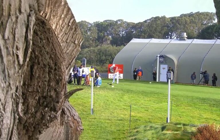 Sprung Project: Harding Park - Cart Barn - Golf